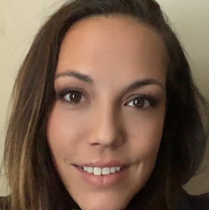 Book Services in Baltimore, MD with Jessica L (JESSICA548884)