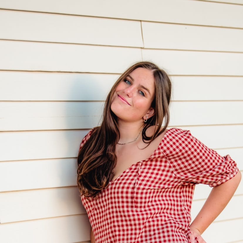 Book Services in Denver, CO with Avery M (AVERY11687)