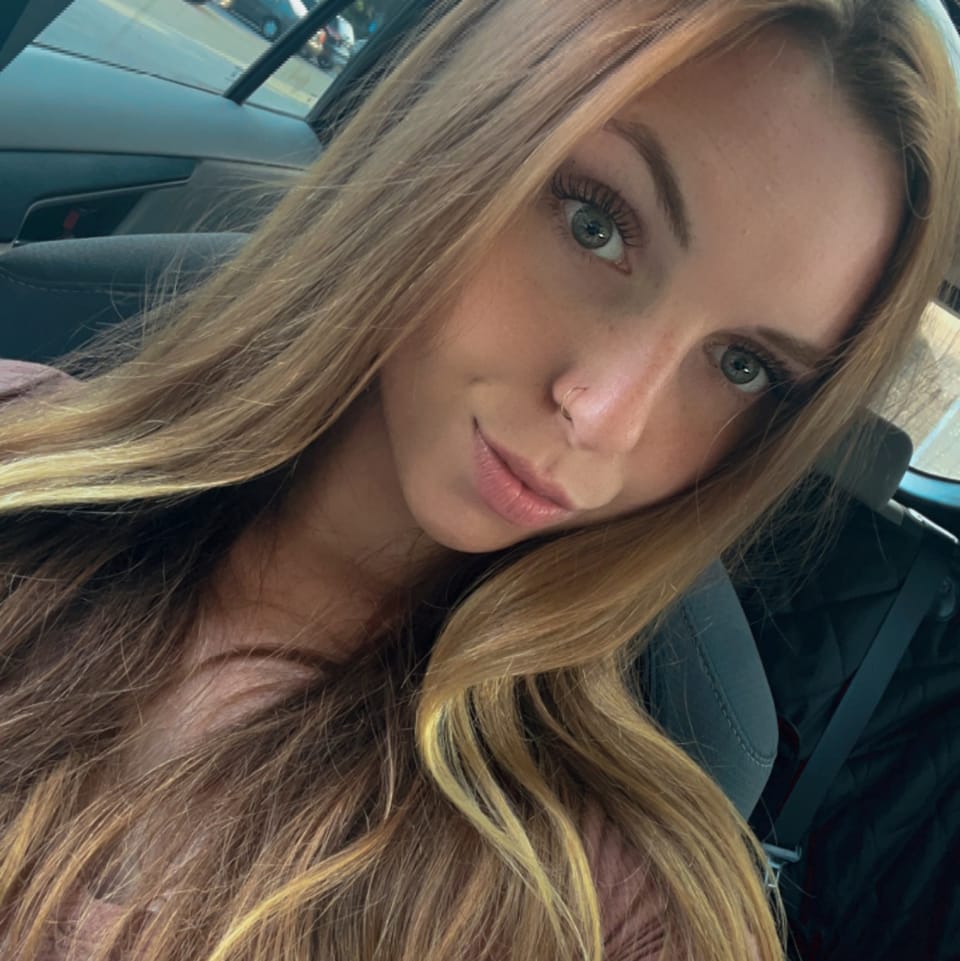 Book Services in Hyannis, MA with Skylar N (SKYLAR13937)