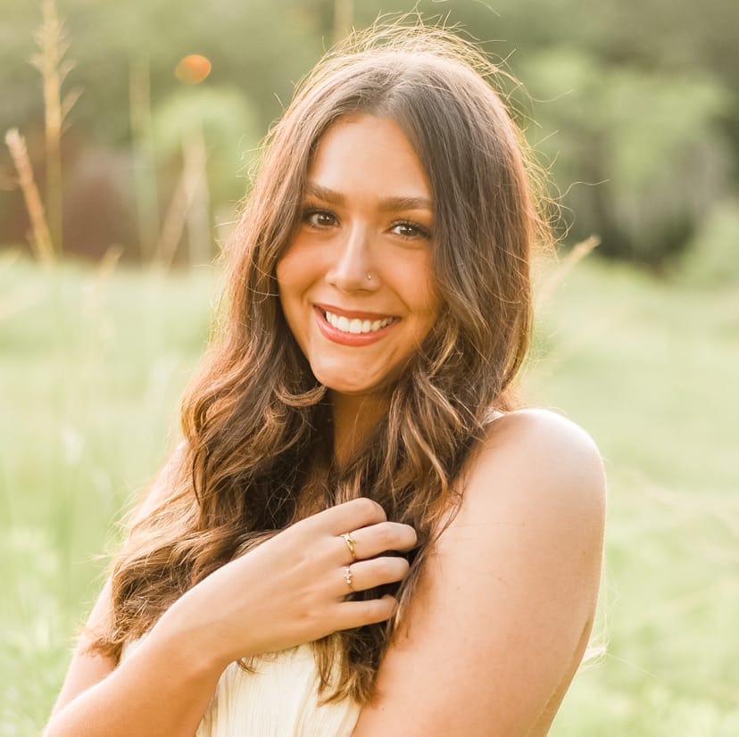 Book Services in Birmingham, AL with Sarah P (SARAH35429)