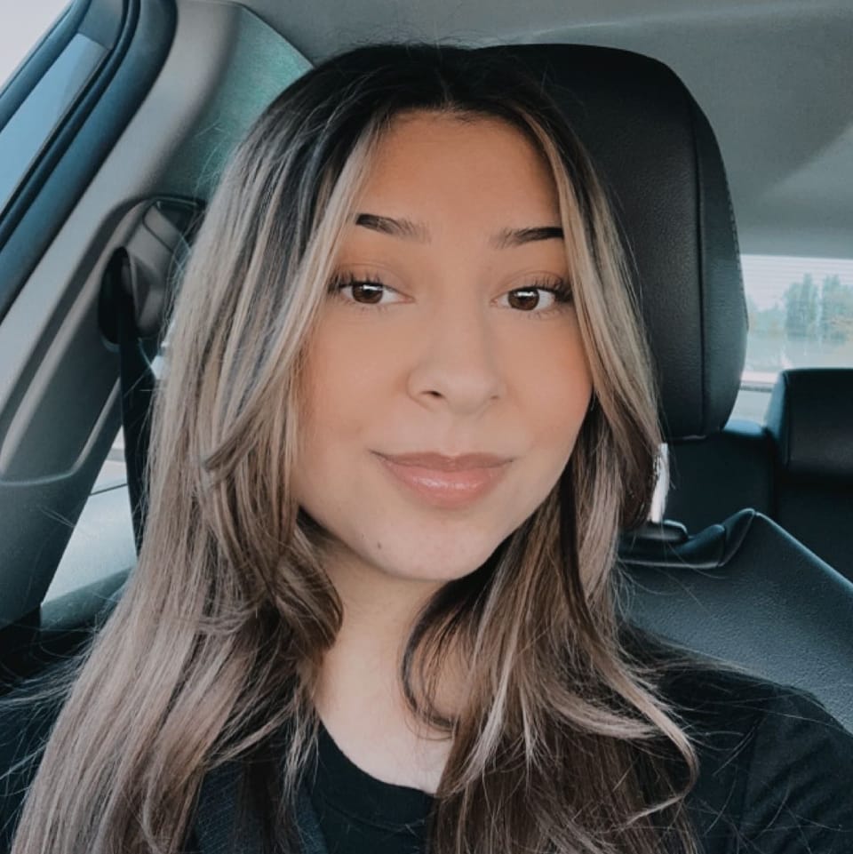 Book Services in Phoenix, AZ with Mitzy D (MITZY83249)