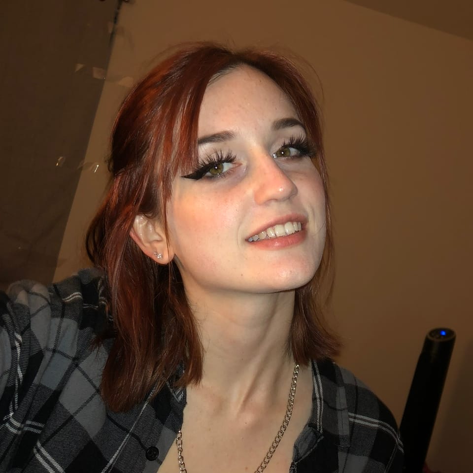 Book Services in Deerfield Beach, FL with Allyson K (ALLYSON28002)