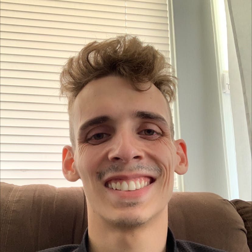 Book Services in Baltimore, OH with Ethan C (ETHAN42051)