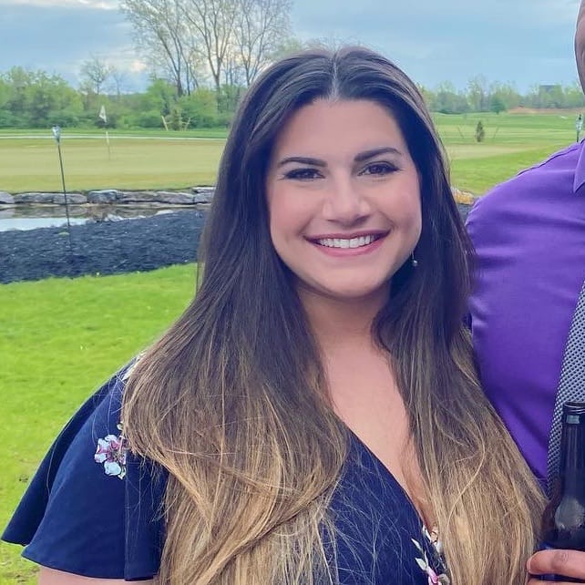 Book Services in Depew, NY with Gina J (GINA164197)