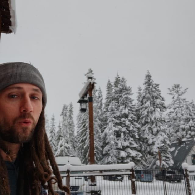 Book Services in Cedar Mill, OR with Terry M (TERRY95067)