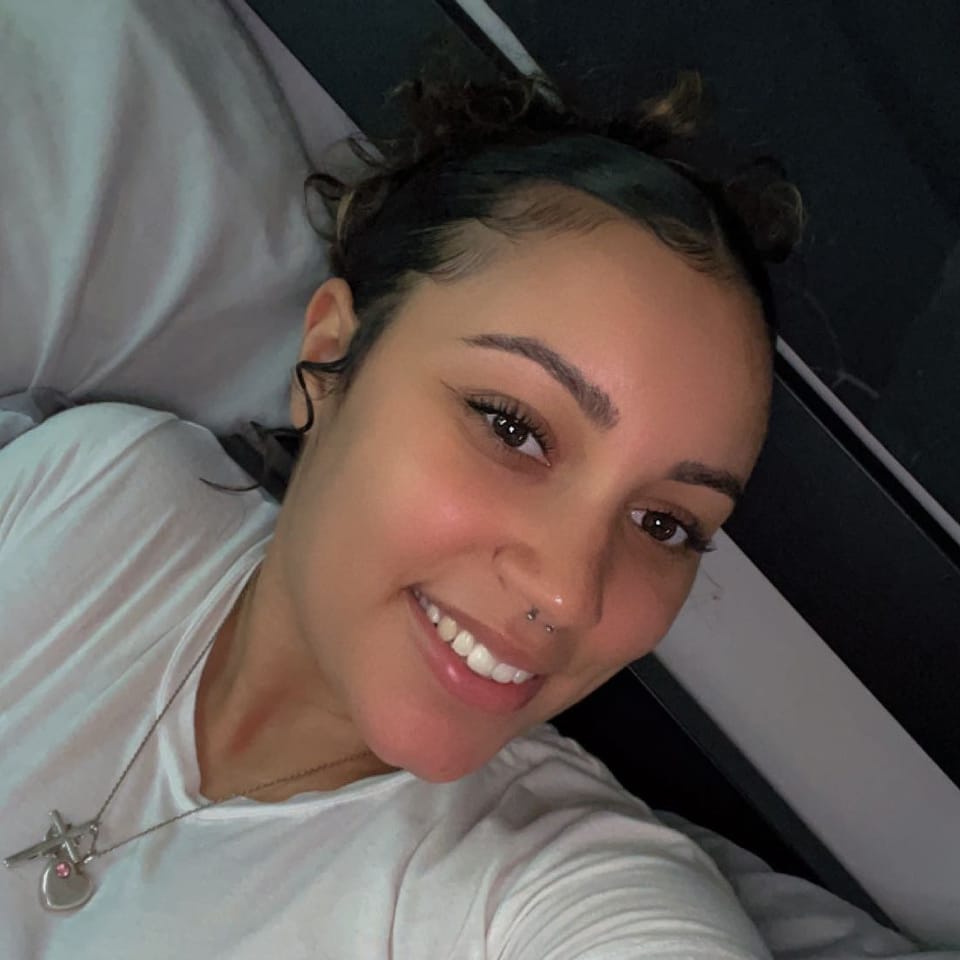 Book Services in Coatesville, PA with Aleea M (ALEEA73648)