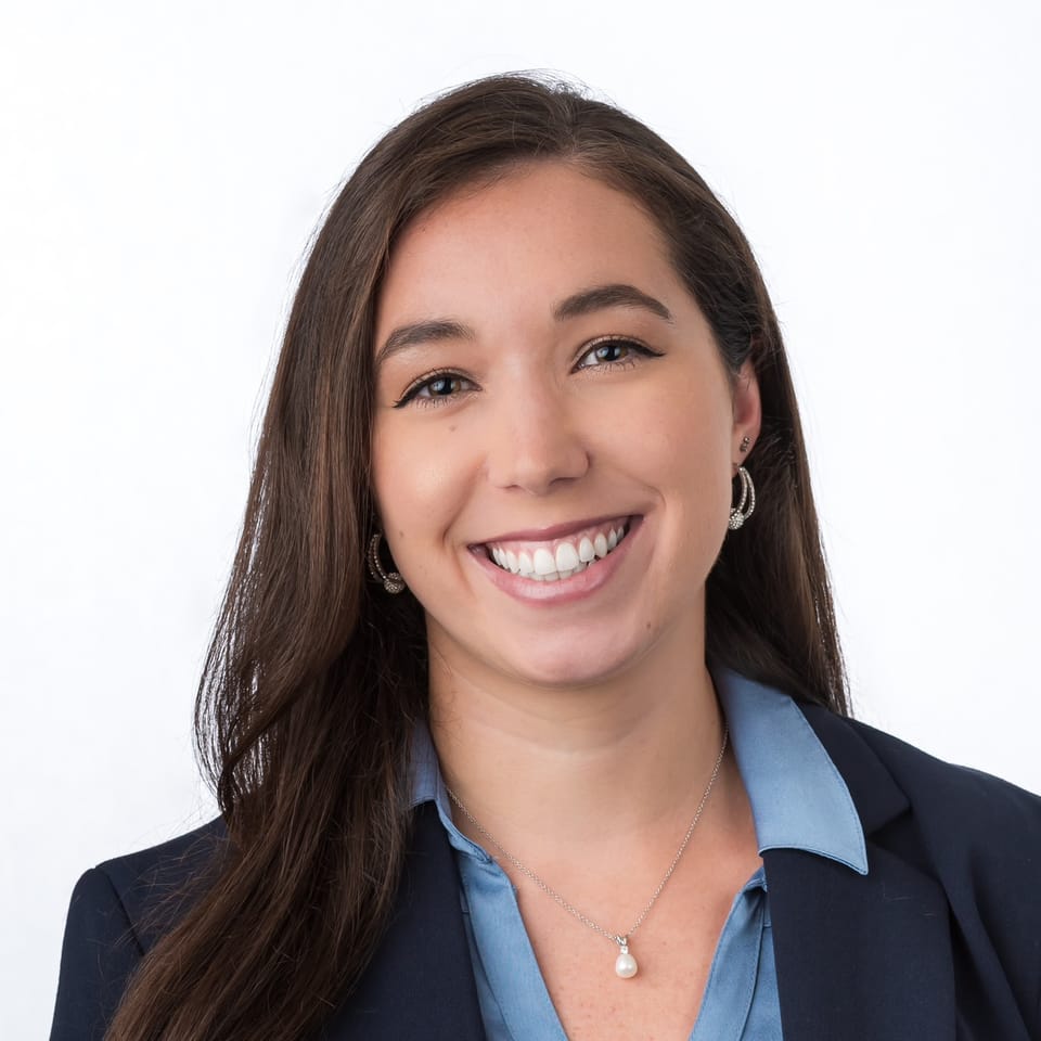 Book Services in Arlington, VA with Jenna V (JENNA13234)