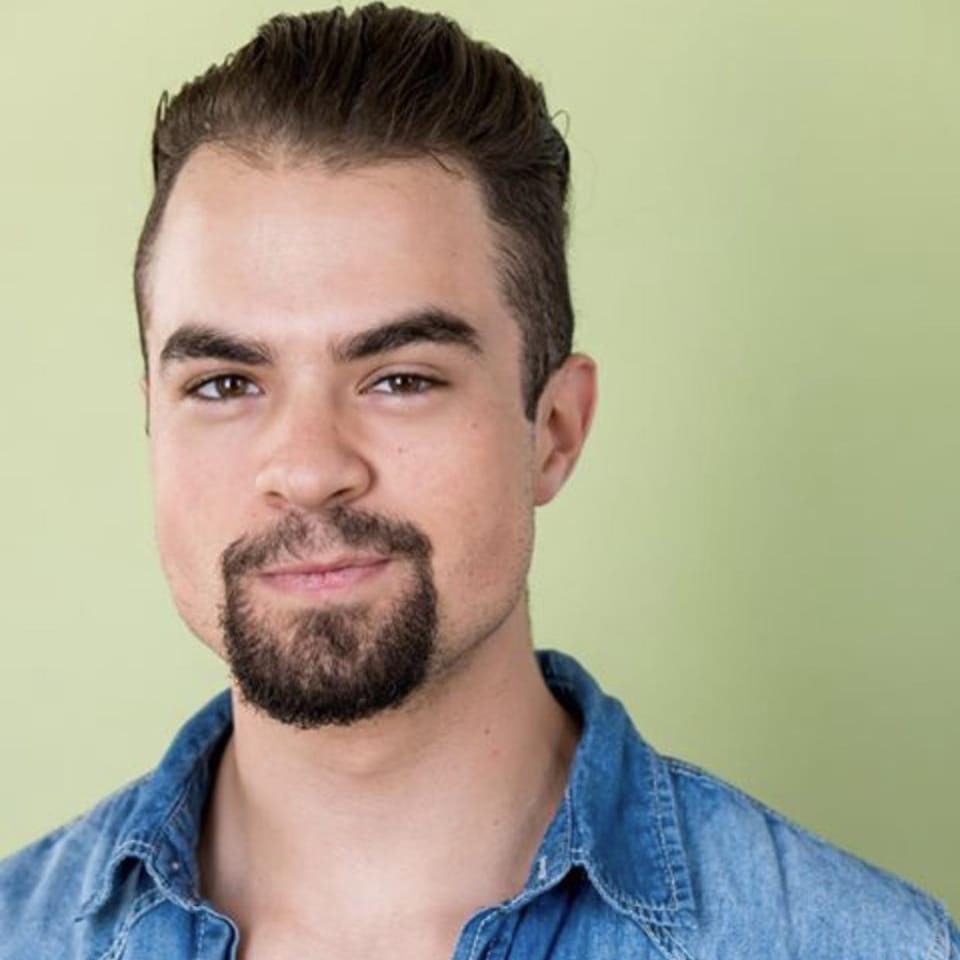 Book Services in Austin, TX with Aaron (AARON56195)