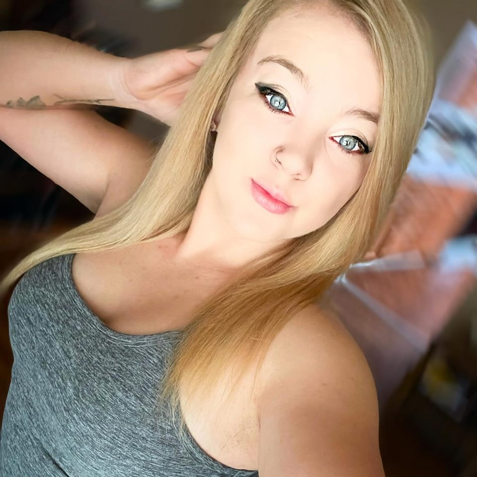 Book Services in Naperville, IL with Krista D (KRISTA56595)