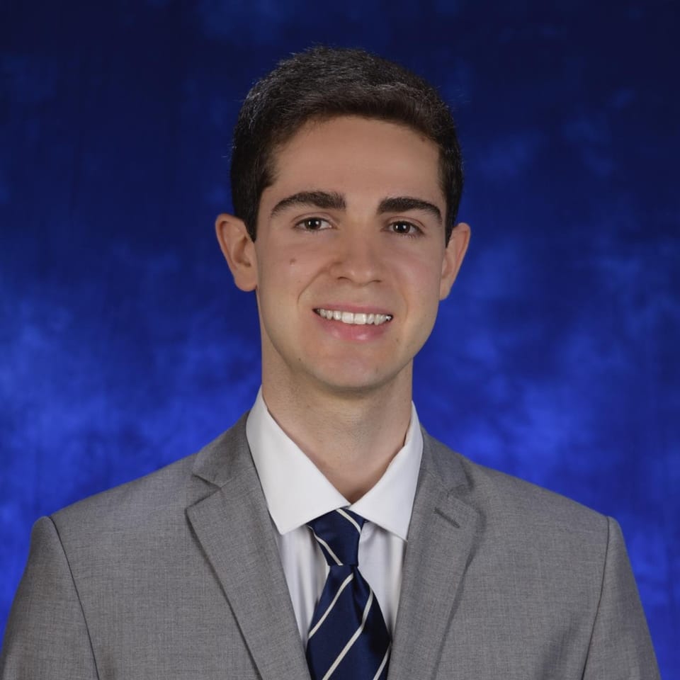 Book Services in Los Angeles, CA with Eric (ERIC92301)