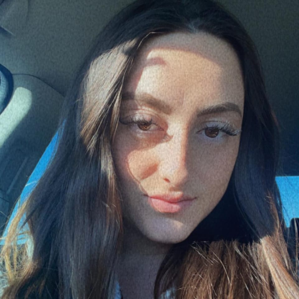 Book Services in Jupiter, FL with Samara M (SAMARA83615)