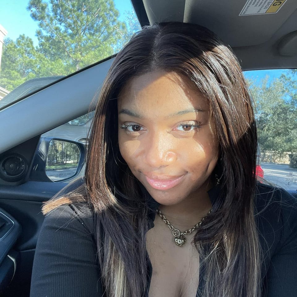 Book Services in Richmond, TX with Endia L (ENDIA91445)