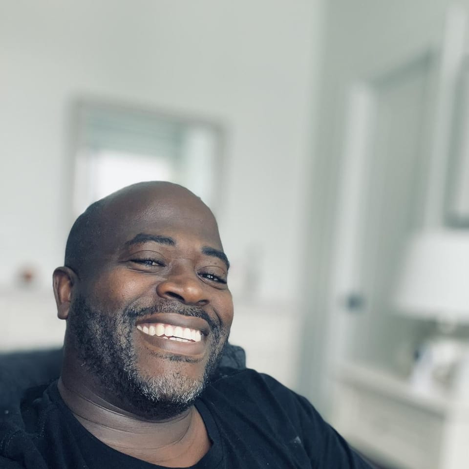 Book Services in Decatur, GA with Delroy F (DELROY65435)