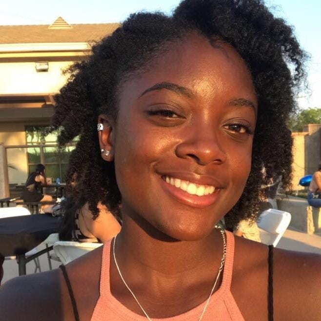 Book Services in San Bernardino, CA with Jacquelyn H (JACQUELYN90692)