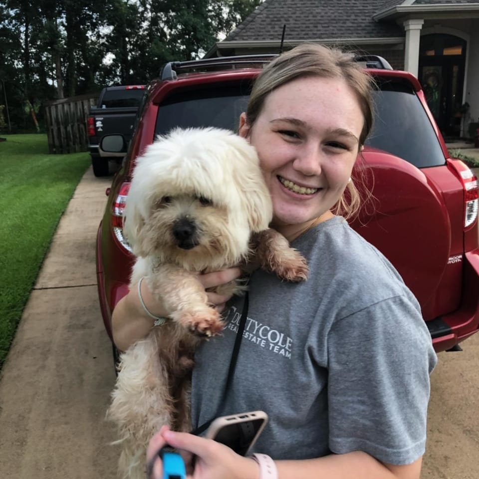 Book Services in Daphne, AL with Allyson M (ALLYSON97224)