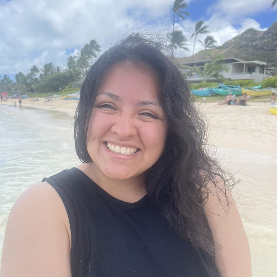 Book Services in Madison, WI with Mariana G (MARIANA92051)