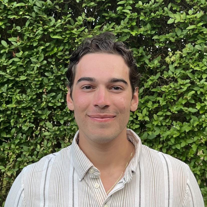 Book Services in New York, NY with Jarrett H (JARRETT97966)