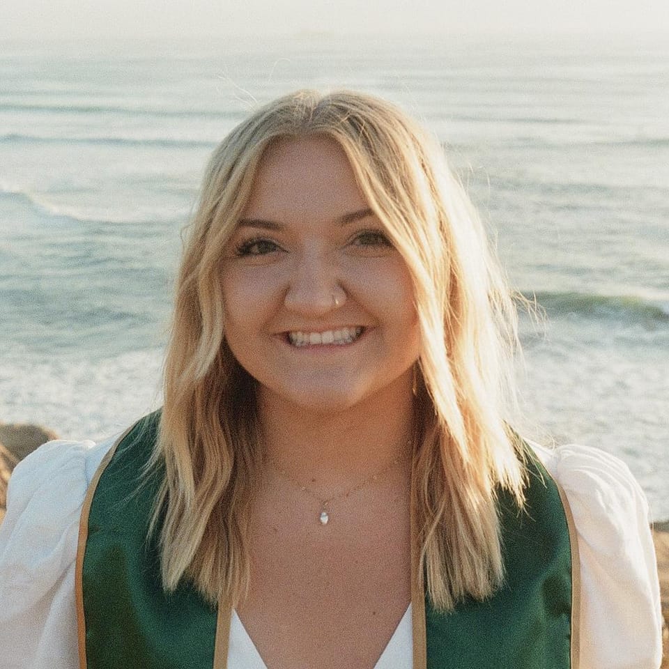 Book Services in San Diego, CA with Katelyn C (KATELYN63689)