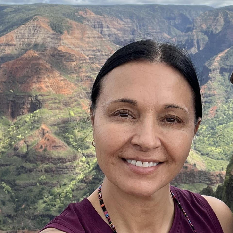 Book Services in Santa Clara, CA with Laura S (LAURA17867)