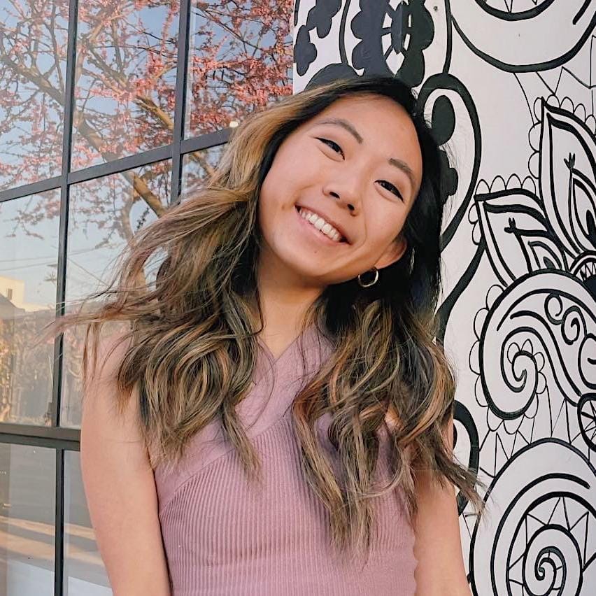 Book Services in Stanford, CA with Michelle H (MICHELLE25281)