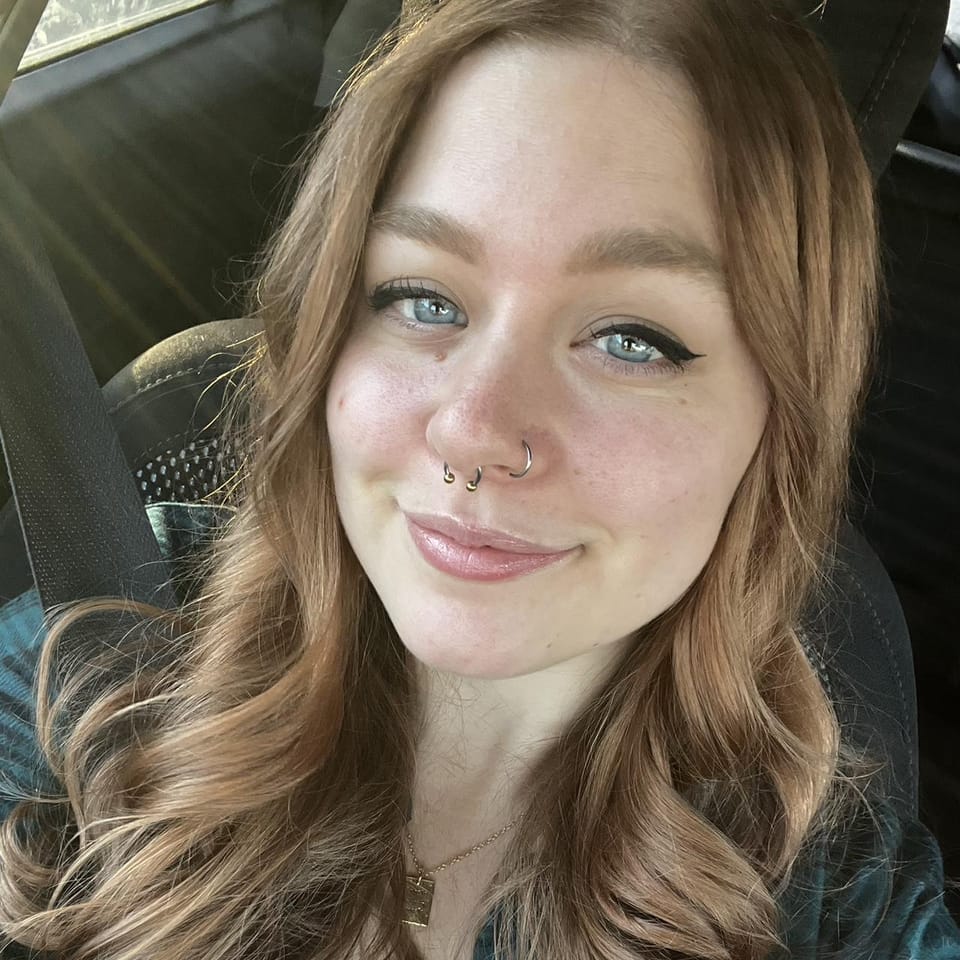 Book Services in Ann Arbor, MI with Kaitlin R (KAITLIN63845)